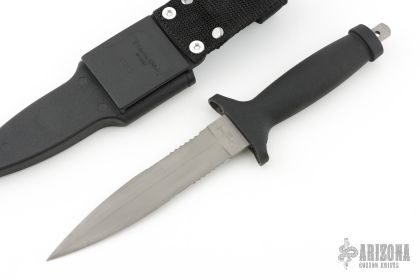 Benchmark Knives - Arizona Custom Knives