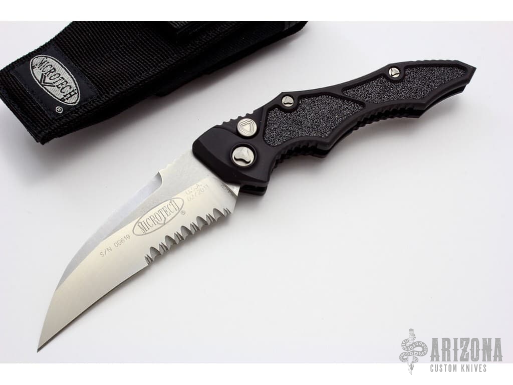 131-5 Kestrel Satin Serrated / Green Posts - Arizona Custom Knives