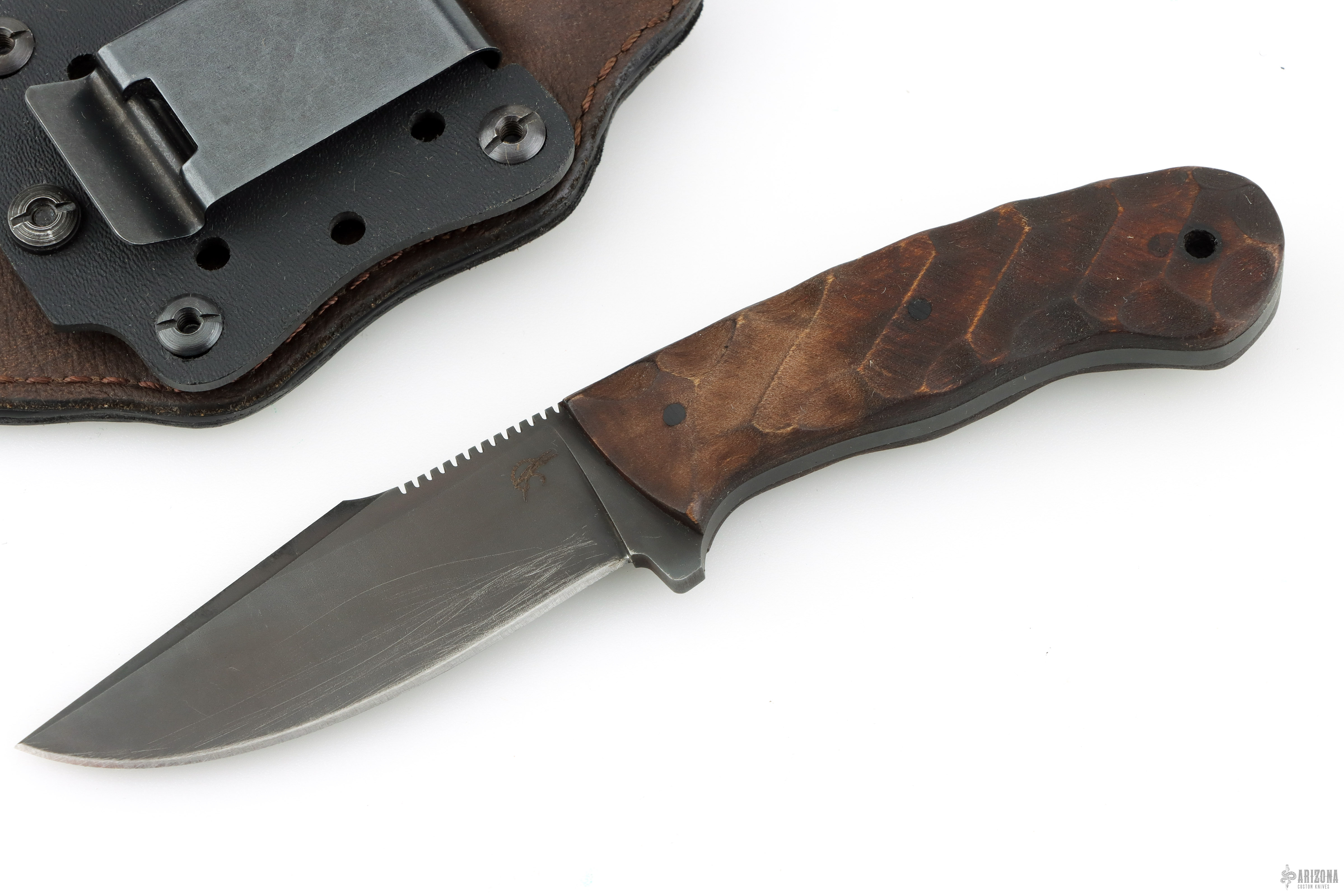 Jaeger - Sculpted Walnut - Arizona Custom Knives