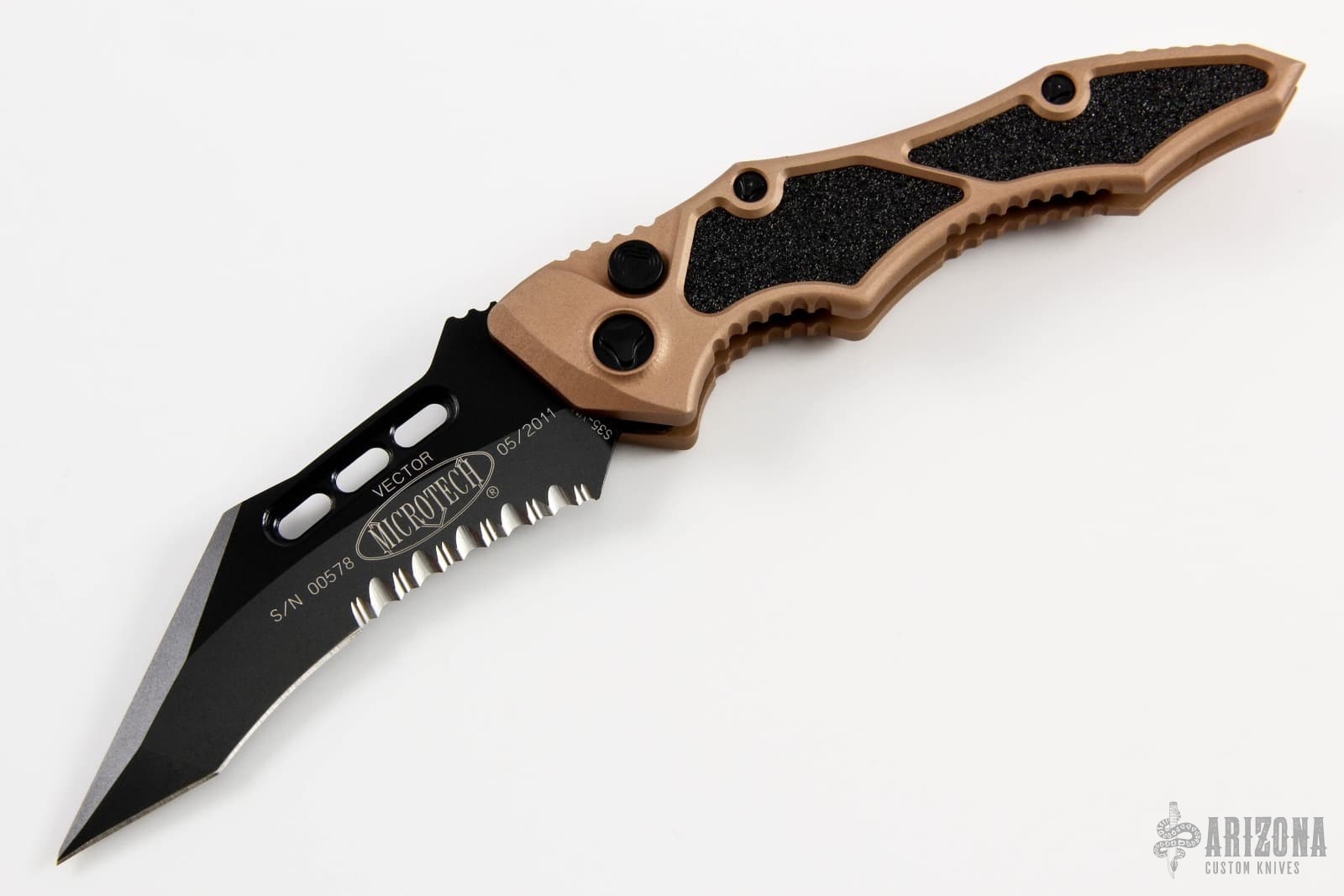 Vector-A Tan Serrated #00578 05/2011 - Arizona Custom Knives