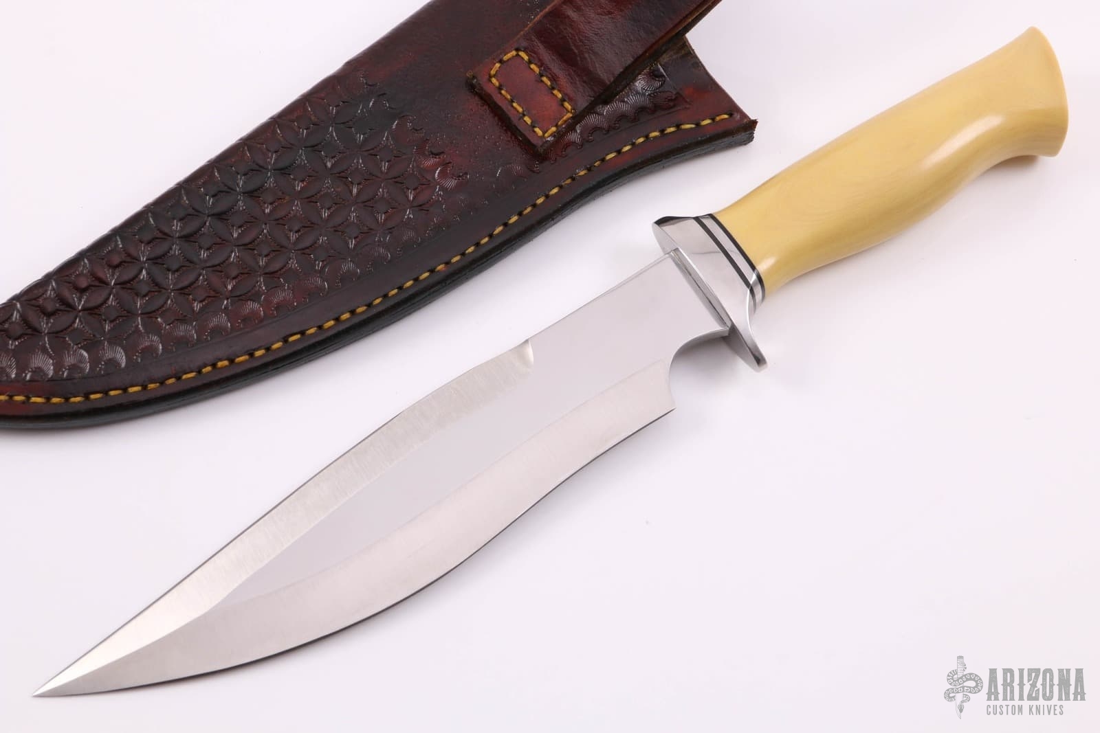 Recurve Bowie Fighter - Arizona Custom Knives