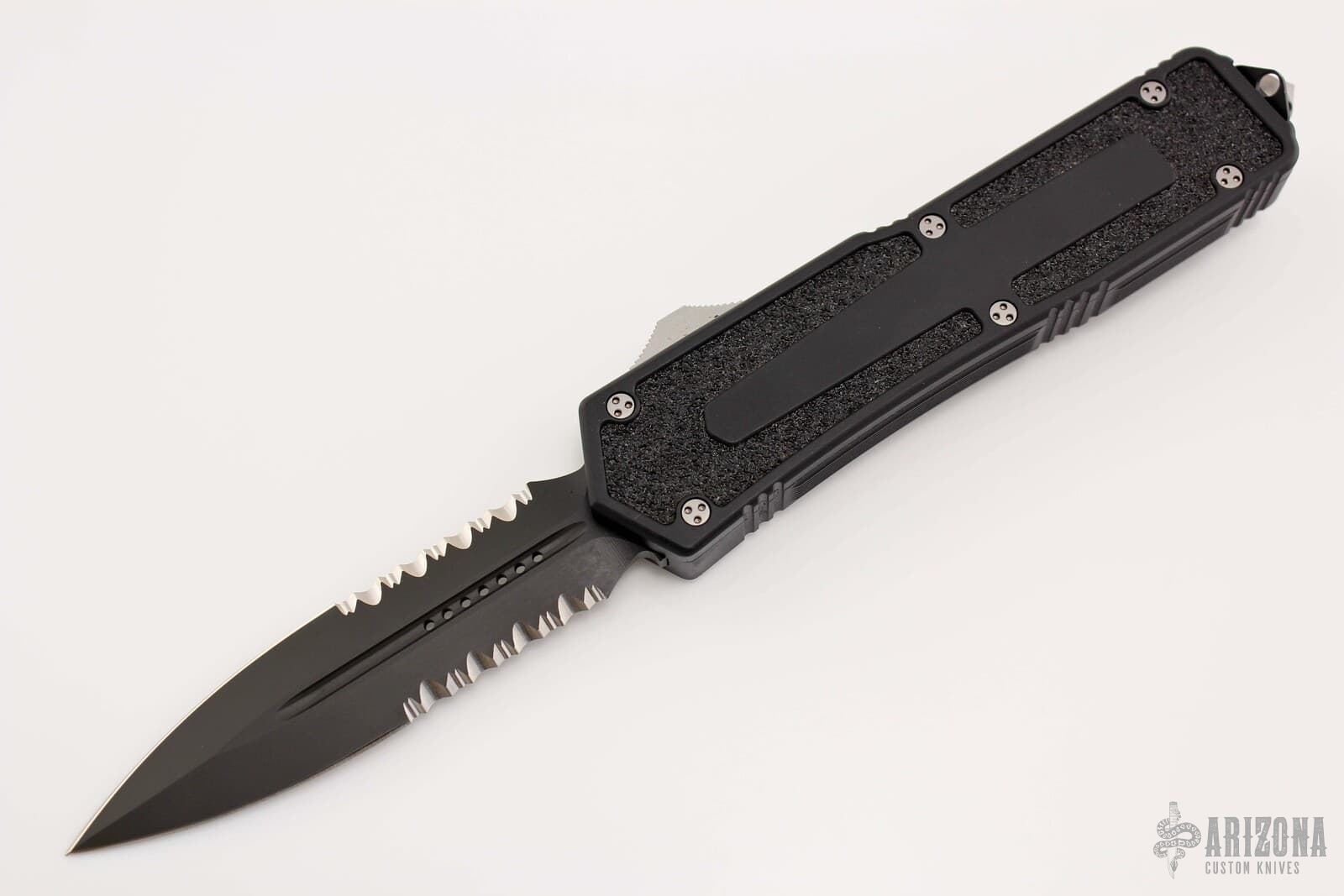 Scarab - D/E Black Serrated #00902 09/2006 - Arizona Custom Knives